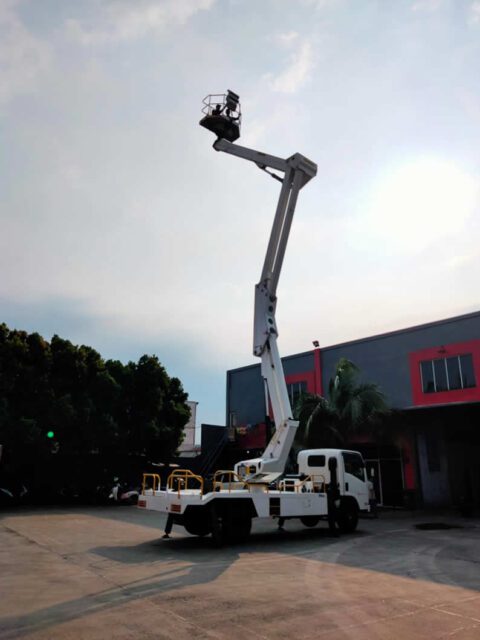 Distributor Mobil Tangga Terbaik